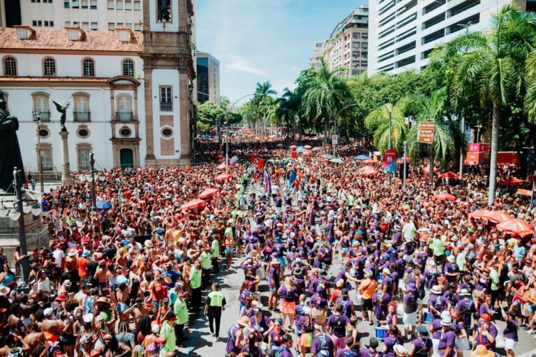 Monobloco fecha oficialmente o Carnaval carioca domingo, 18 de ...